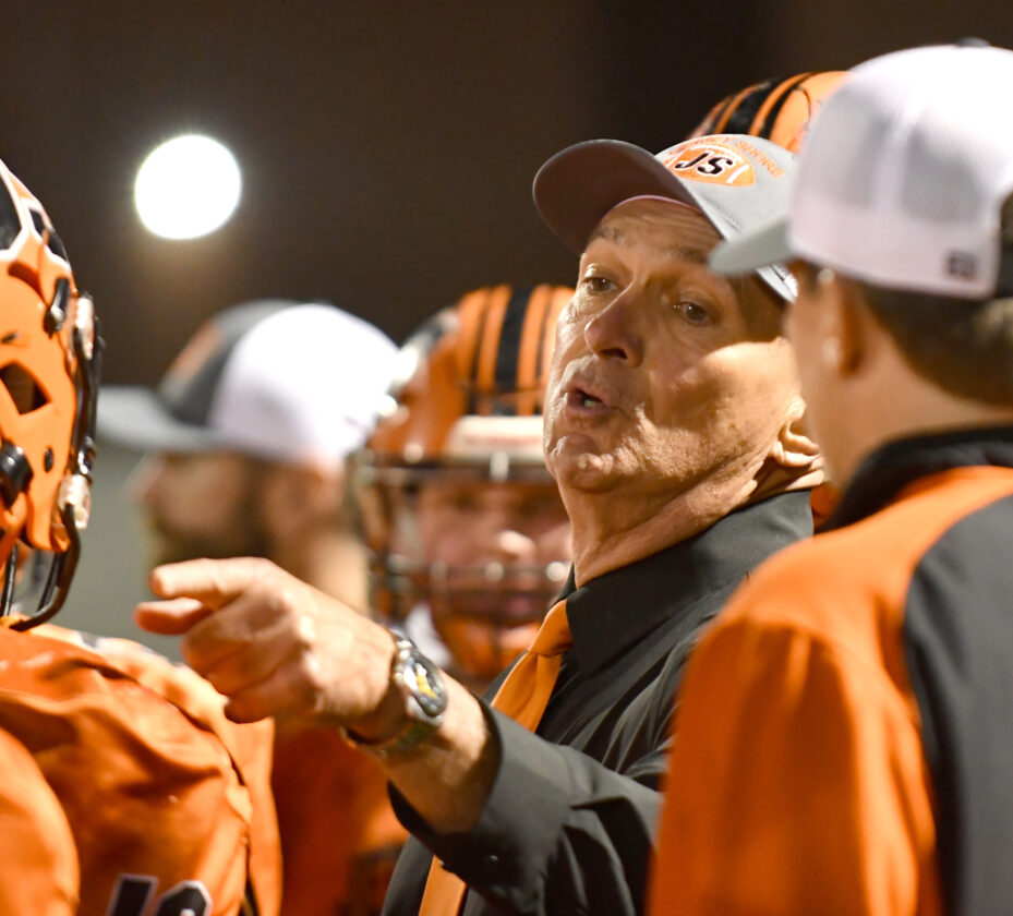 Henry Huber on football: Grueling schedule has prepared Bulldogs for ...